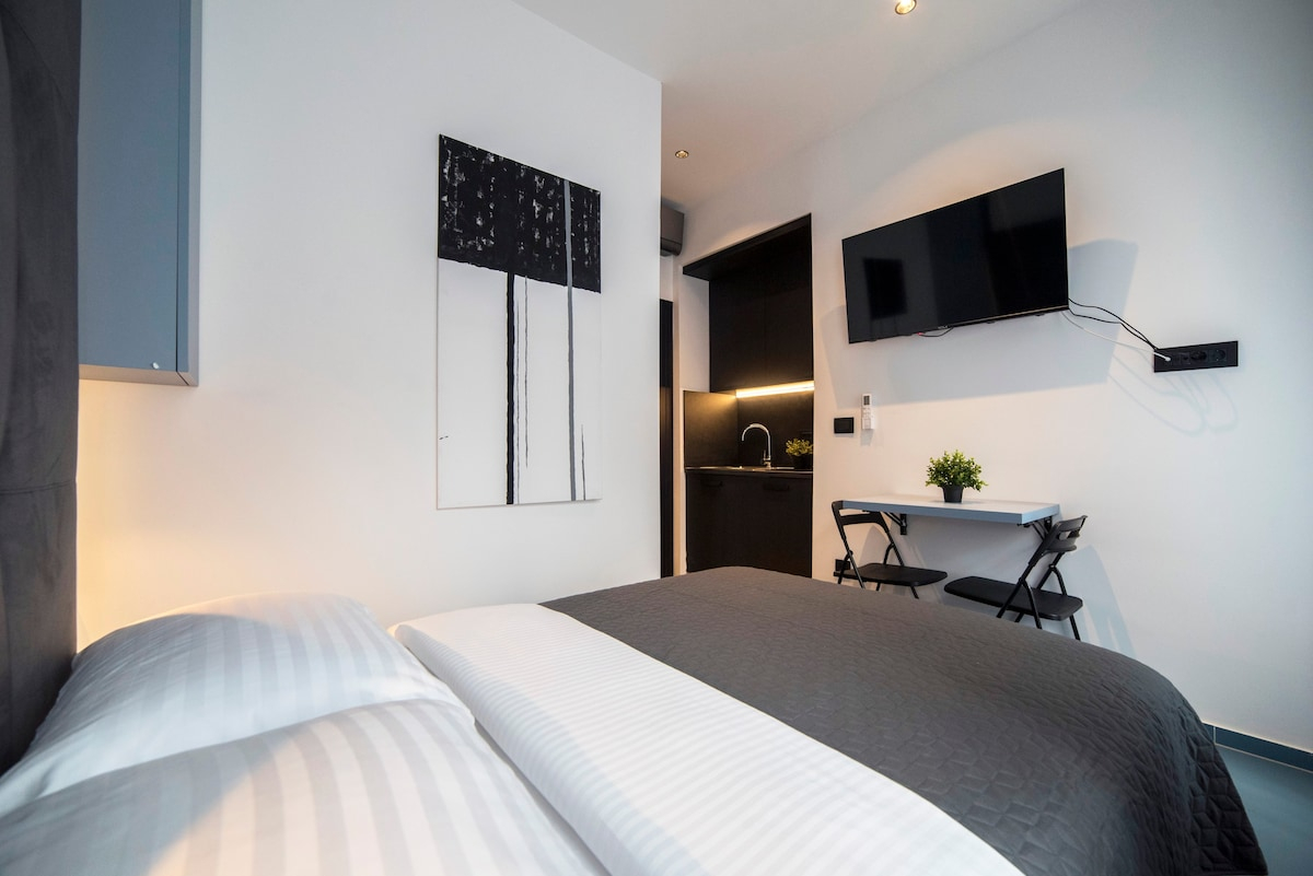 Bella Mia Studio 2, Zagreb City | Studio Apartment in Zagreb, City of ...